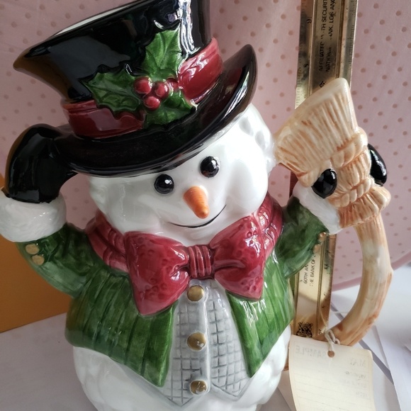 Heritage music box collection | Other | 9 Tall Ceramic Snowman Pitcher ...